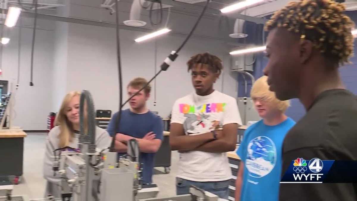 Anderson Institute of Technology opens its doors to students for the ...