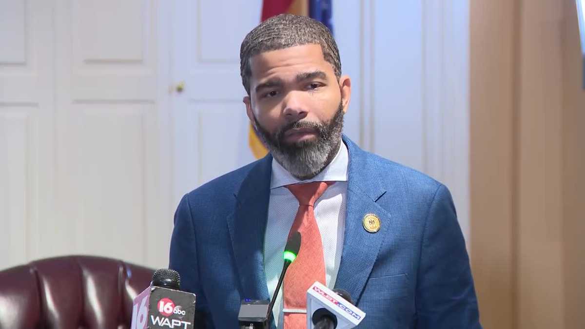 Jackson Mayor Chokwe Antar Lumumba says he's been indicted on bribery ...