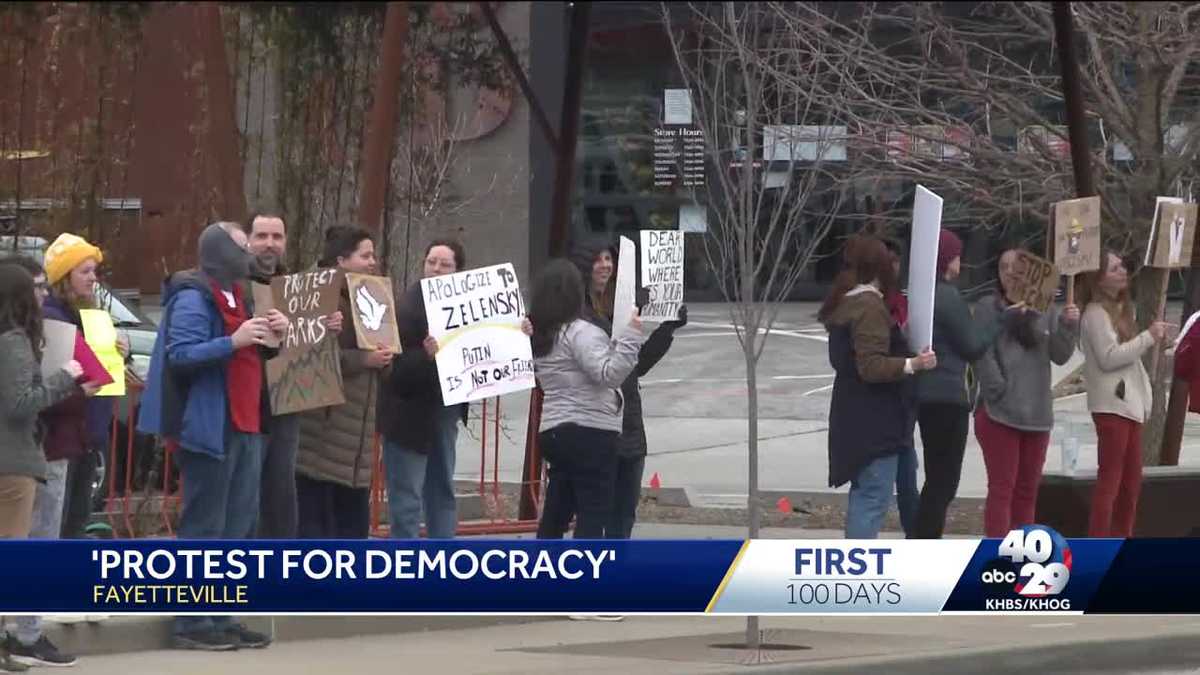 Crowd gathers in Fayetteville to 'Protest for Democracy'