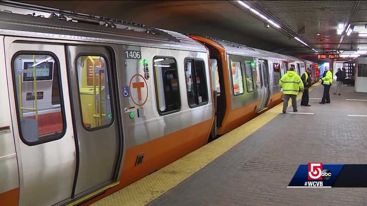 New Orange Line train returns to service