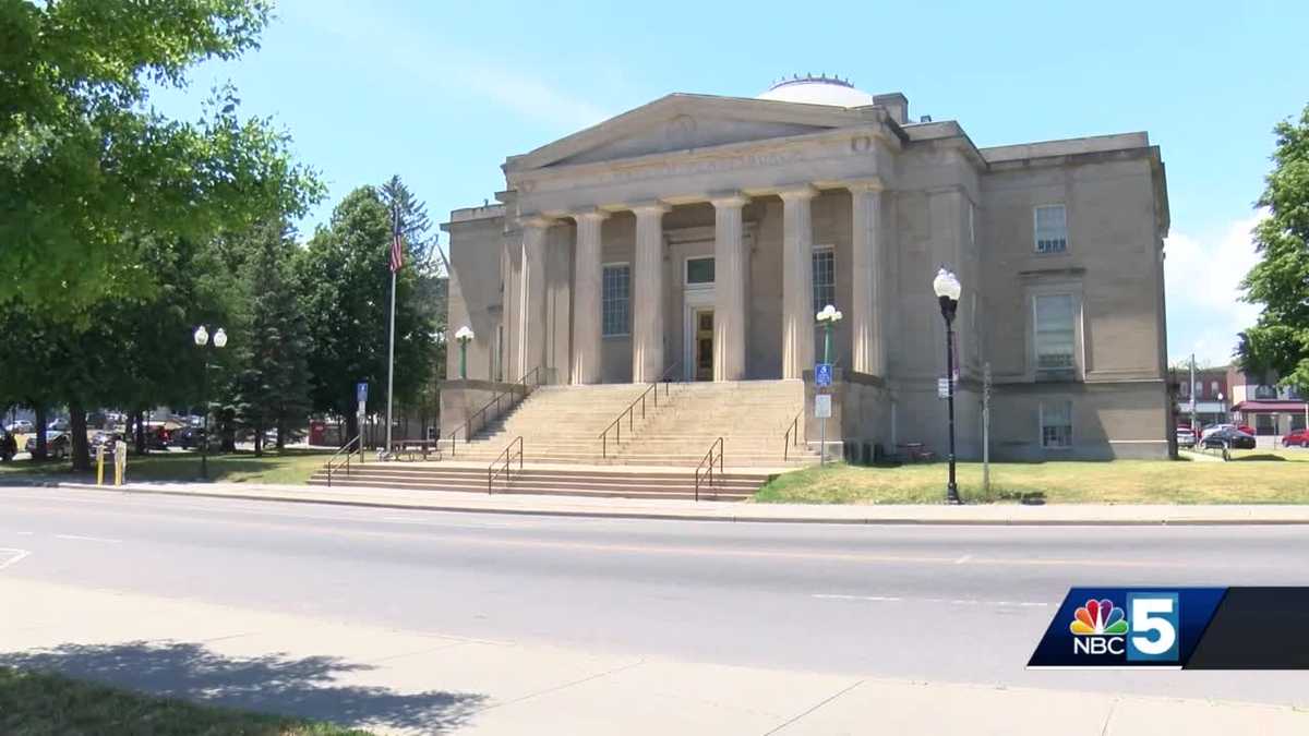 Democratic candidates vie for Plattsburgh mayor