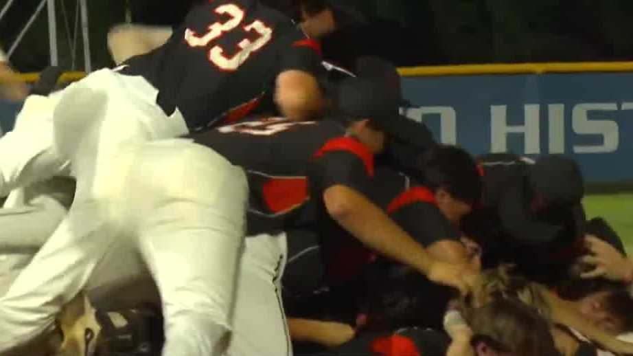 Iowa baseball state tournament: Matchups, schedules, tickets and more ...