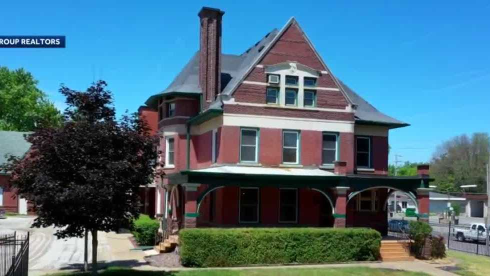 This 6,000 square foot historic, Drake-area mansion is for sale