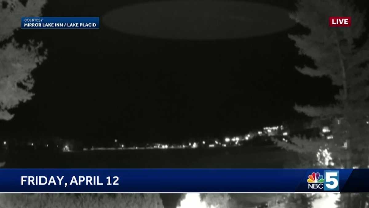 WATCH: 2 mysterious flying objects streak across morning sky