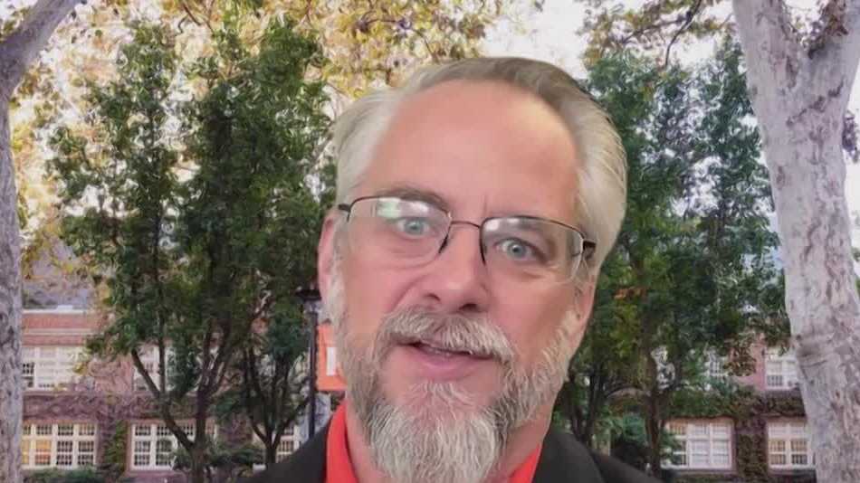 UOP professor explains the rise of political text messages