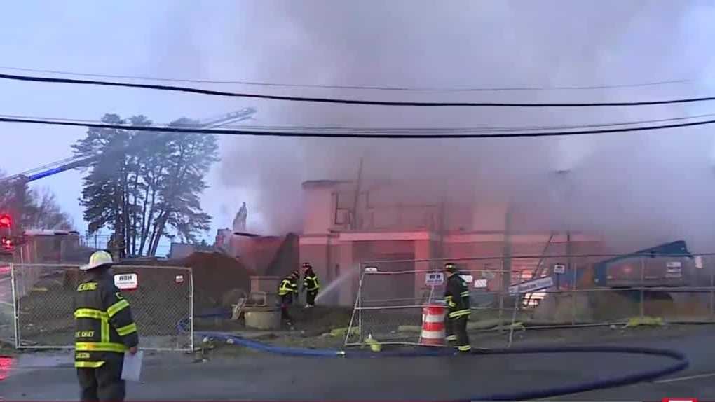 Fire rips through golf course clubhouse in Reading