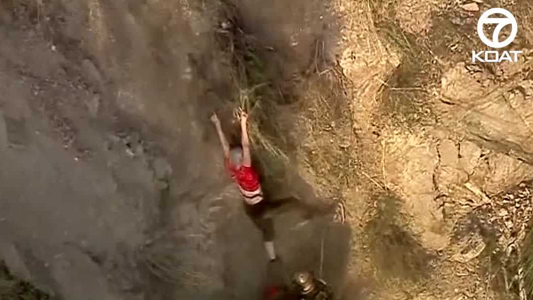 Dramatic cliff rescue caught on camera