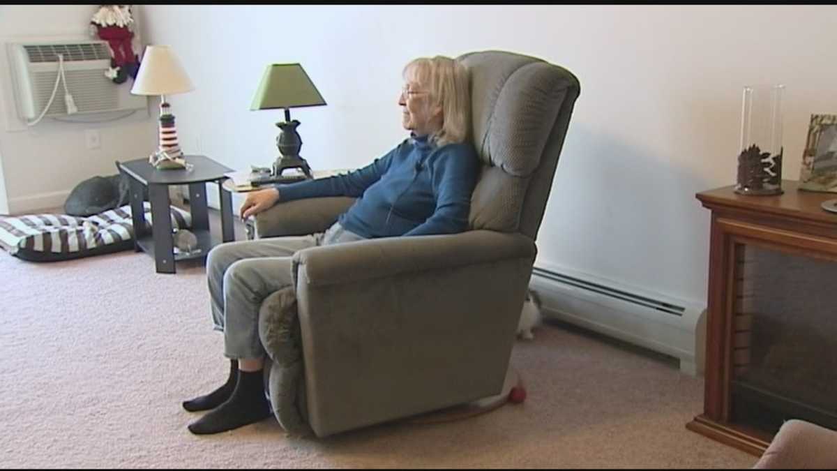 Fairpoint customer waiting months for phone service