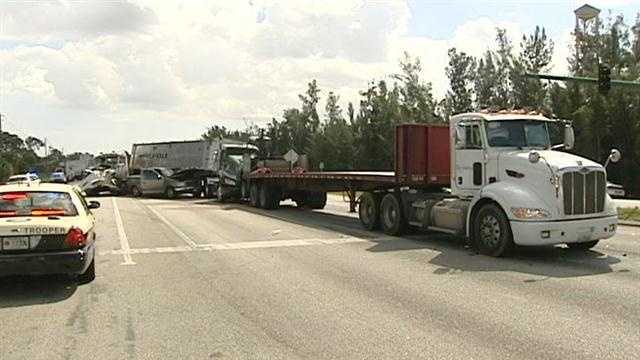 1 killed in massive crash on Beeline Highway