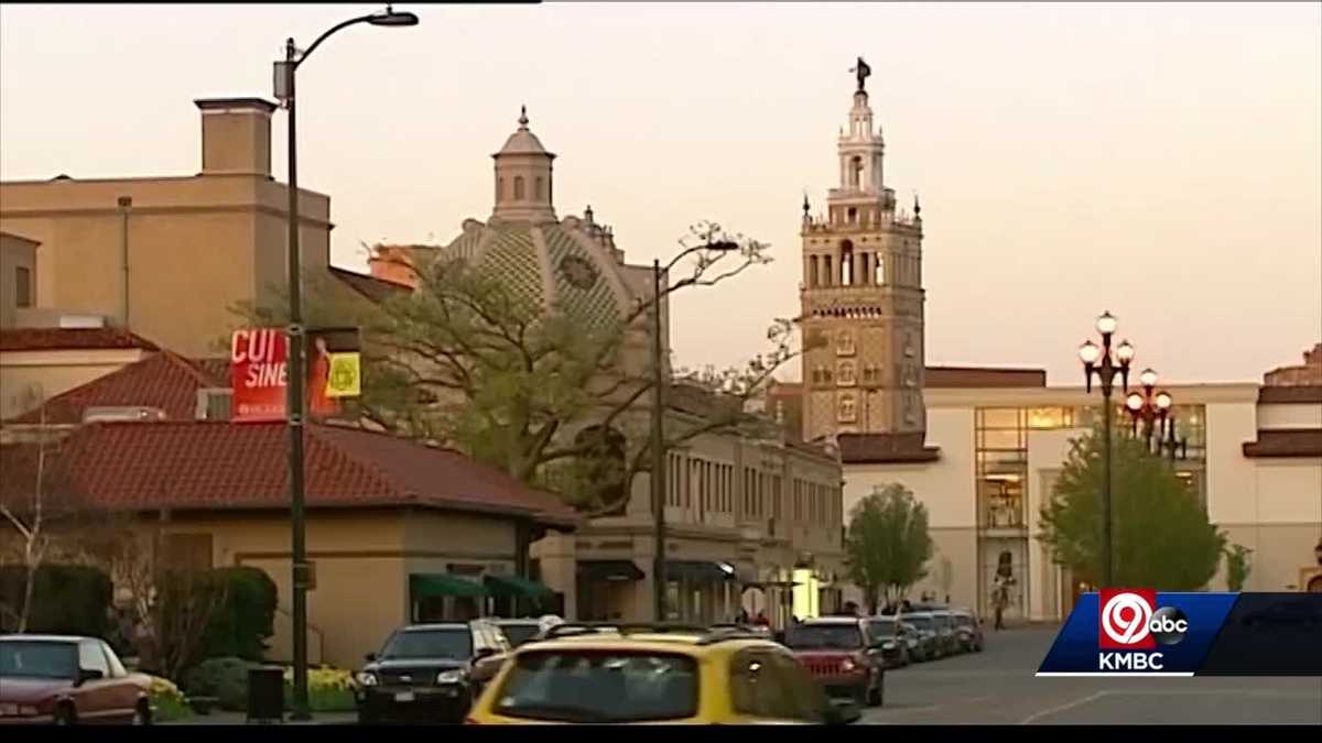 Summer curfew for KC youth in effect