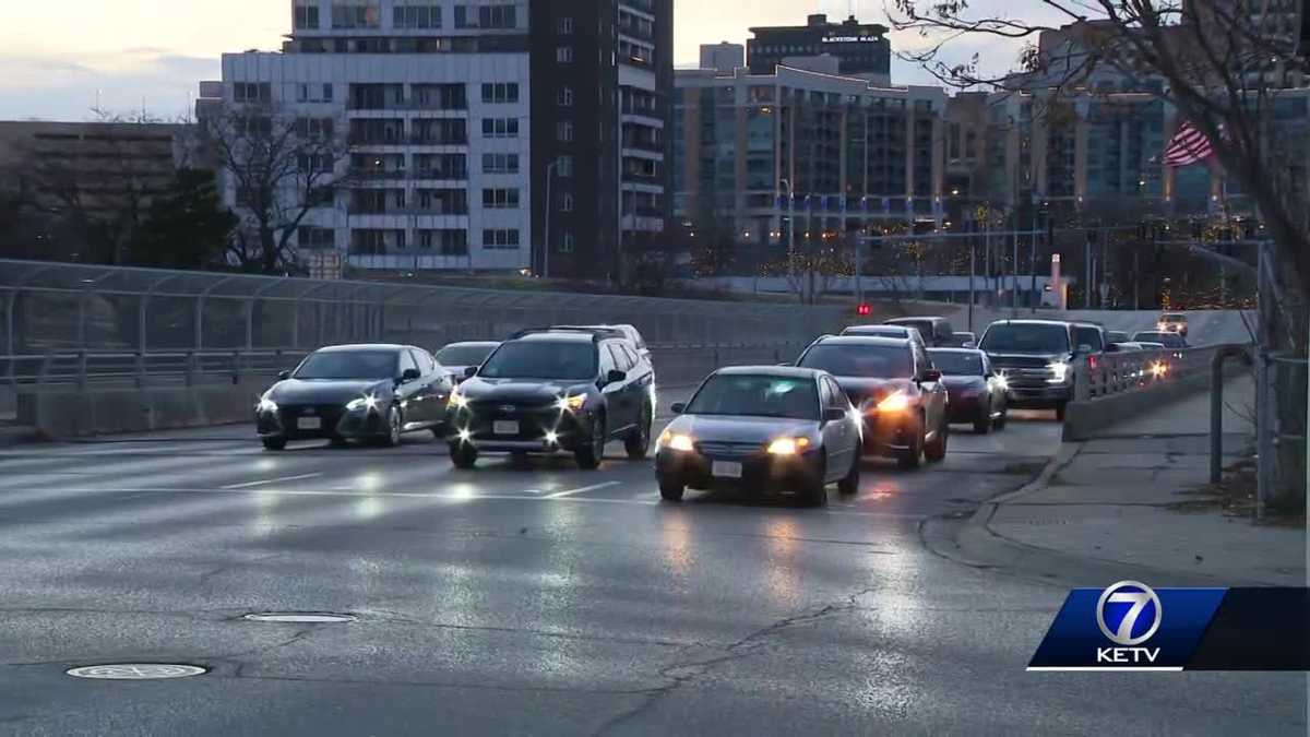 Omaha streetcar project: Harney Street bridge to close next week