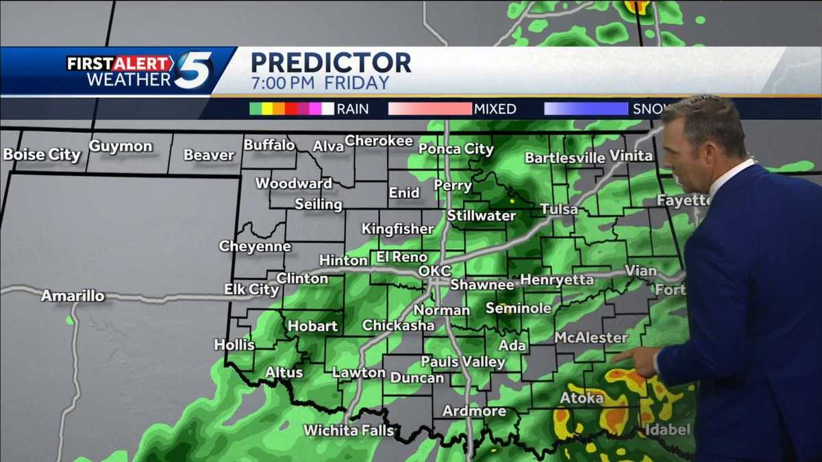 TIMELINE: Parts of Oklahoma could see storms with hail Friday