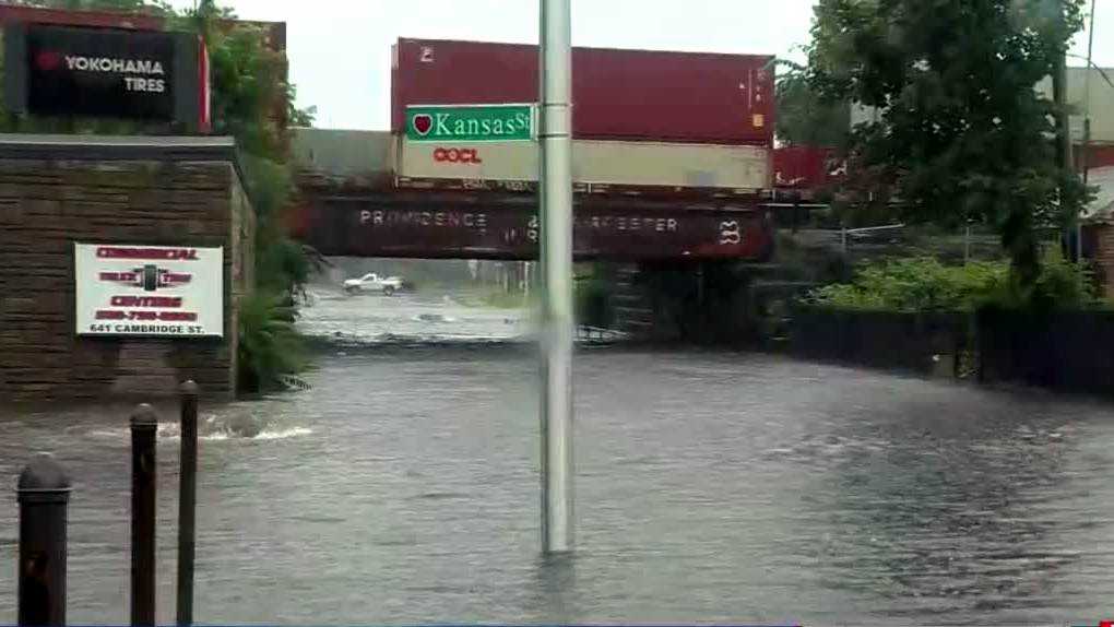 Reporter shows how fast floodwater rises in Worcester