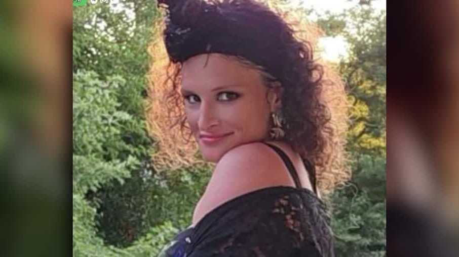 Family mourns loss of woman found dead near Shawnee Park boat ramp