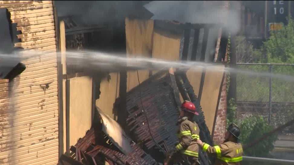 Monessen fire hits at least two buildings on Donner Avenue