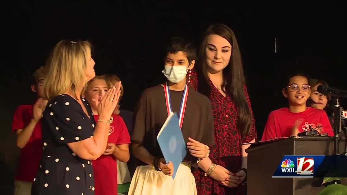 Elementary graduation ceremony honors student with cancer