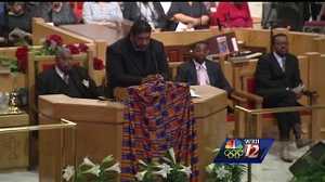 Hundreds turn out to honor Darryl Hunt