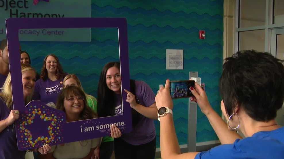 Omaha organization receives donation for National Be Someone Day