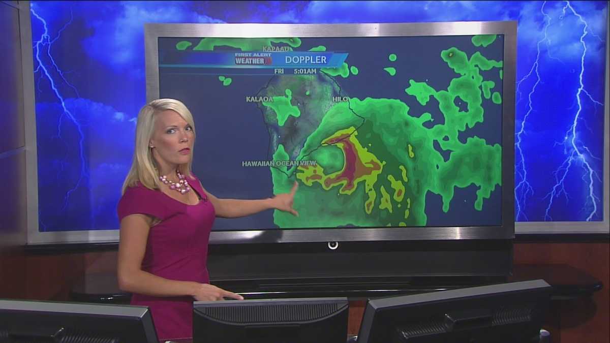 Reporter Mike TeSelle, meteorologist Tamara Berg track Hawaii storms