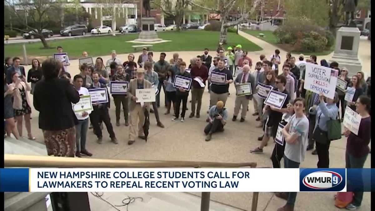College students protest against new residency requirements