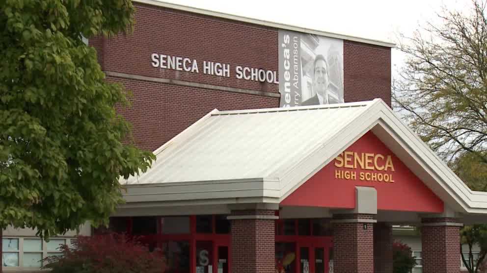 JCPS to hold first in-school vaccine clinic at Seneca High school