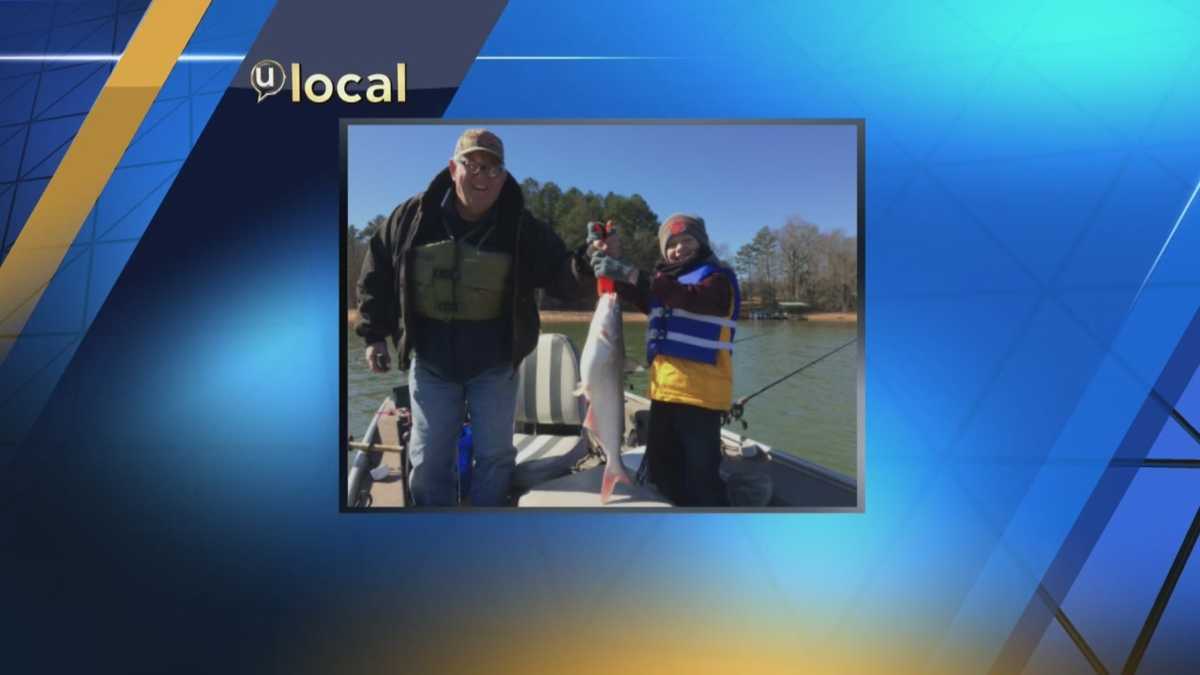 WYFF News 4's Dale Gilbert helps Geoff Hart's son catch 1st catfish