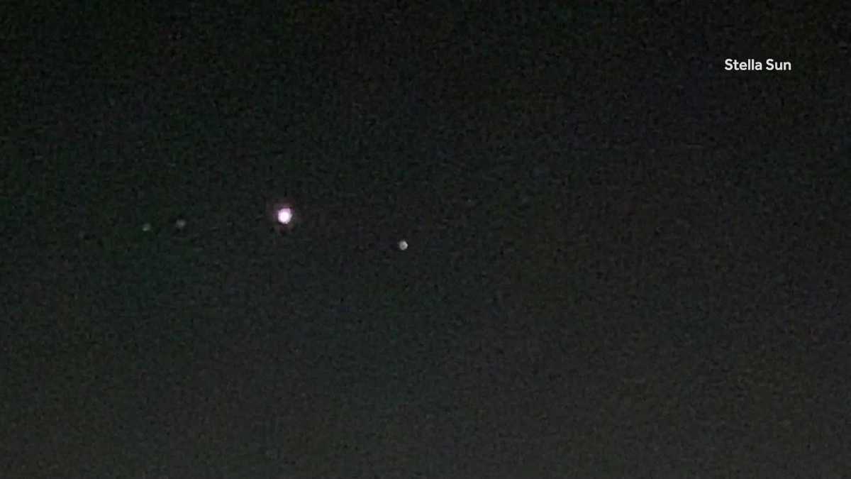 Stars, lights, aliens? What were those lights over Albuquerque Wednesday?