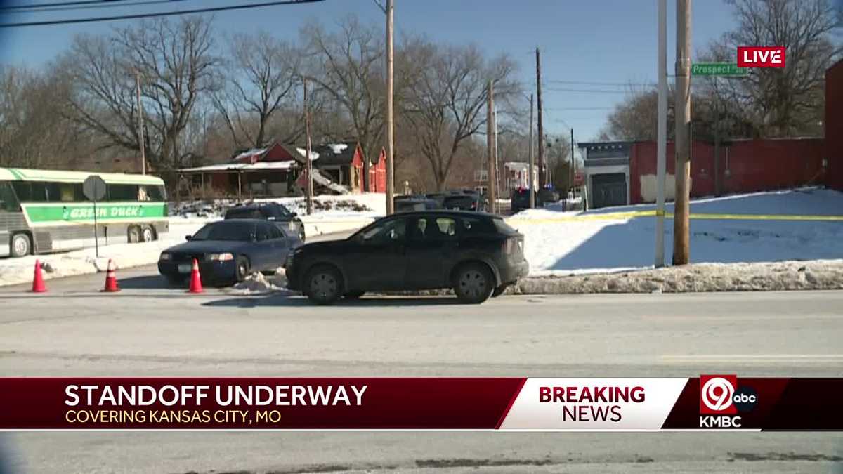 Kansas City police on scene of shooting, standoff on 26th Street