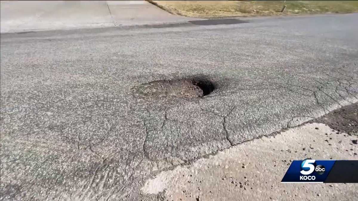 Yukon pothole causes severe damage for drivers