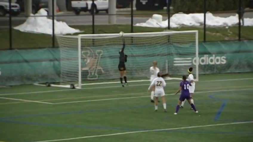 UVM's, Ally Ramos, with 2 big saves