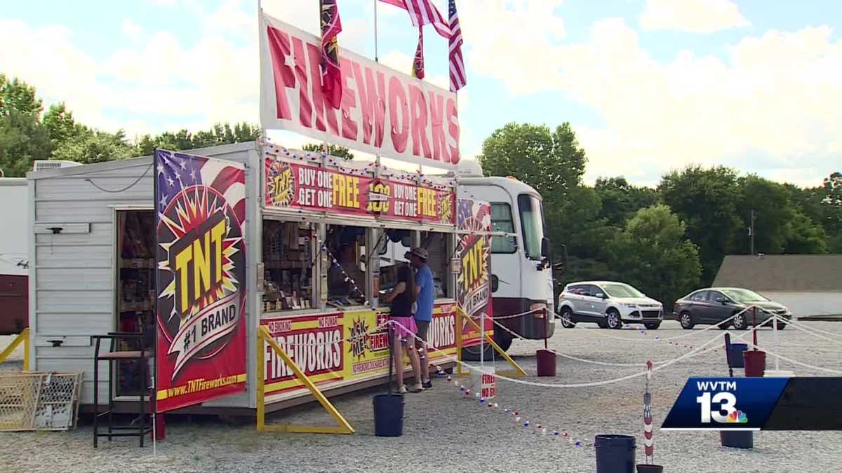 How is inflation impacting Fourth of July fireworks sales in Alabama?