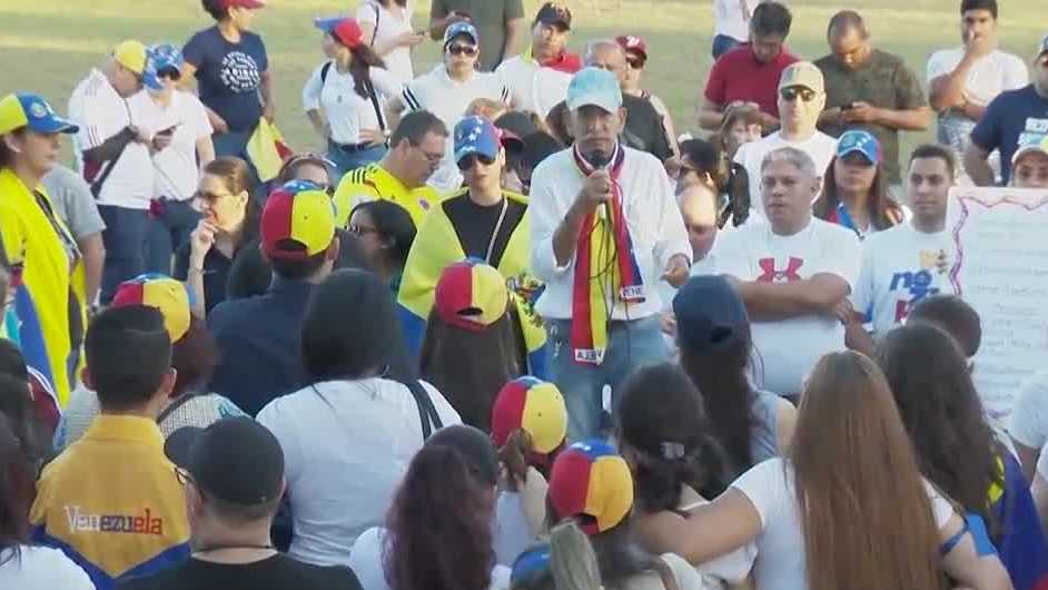 Venezuelan community in Central Florida rallies in support of ...