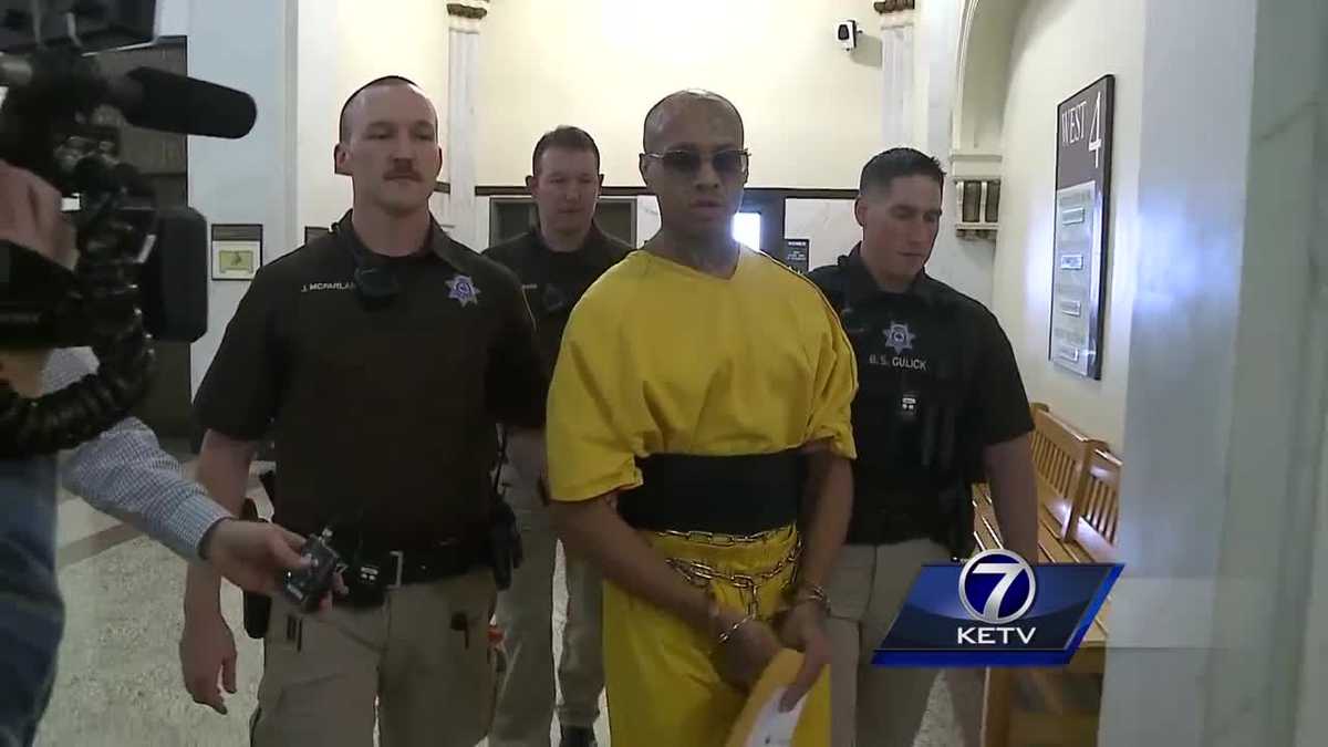 Nikko Jenkins takes stand