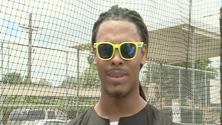 Raw video: Interview with Chad Jones following his pitching session Tuesday