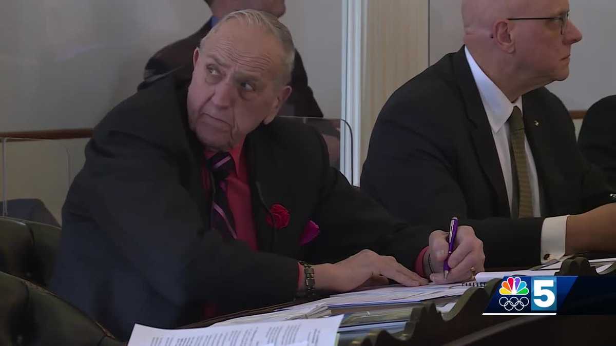 Colchester Selectboard passes resolution to honor State Senator Dick Mazza