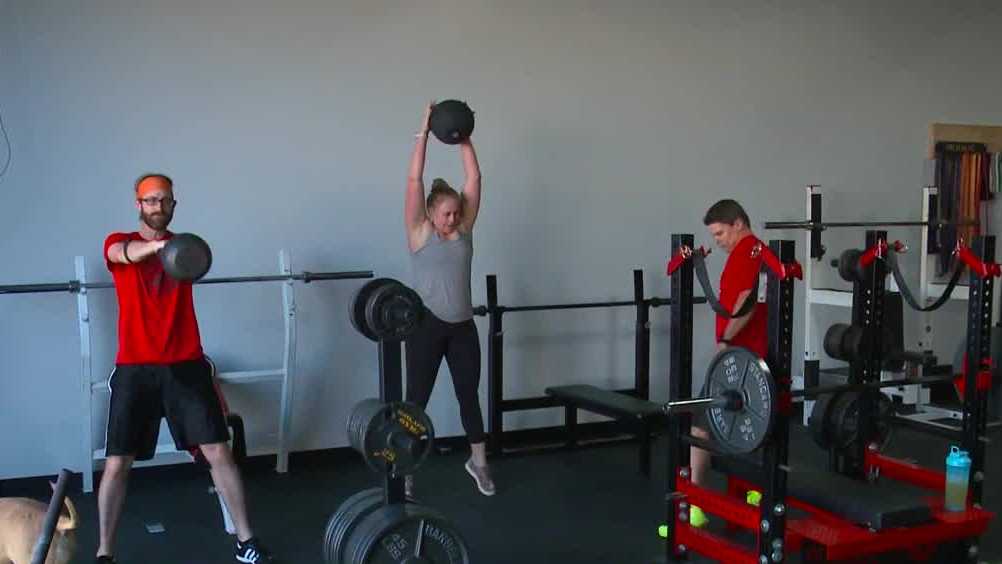 New gym owned by powerlifting world record holder opens in Ankeny
