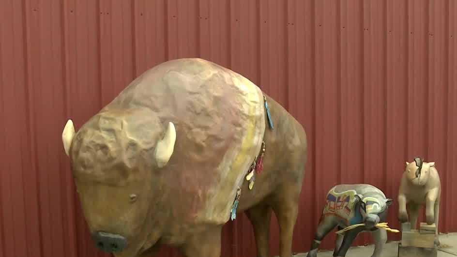 Saint Joseph neighborhood bison art revealed in Louisville