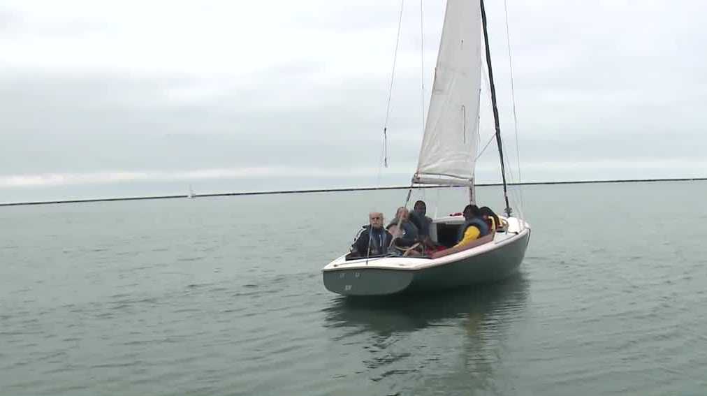 Adaptive sailing program making Lake Michigan more accessible