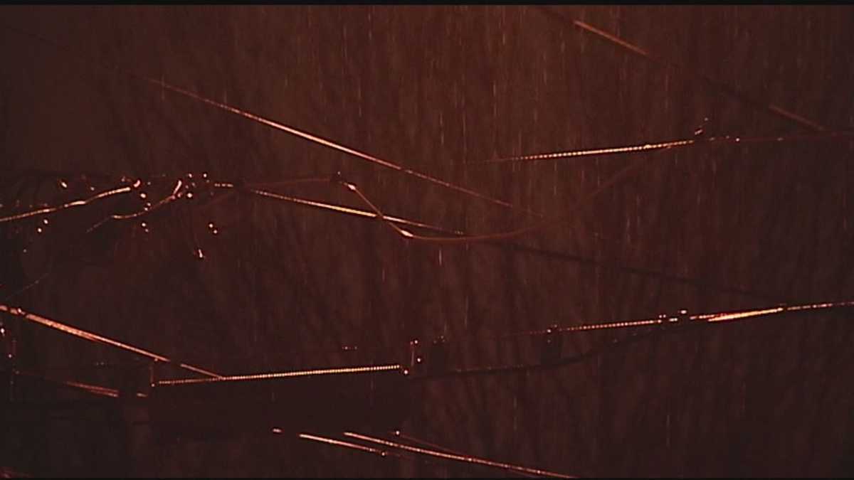 Storm causes power outages in Vermont