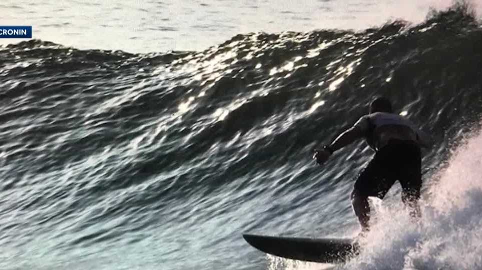 Iowa Wild coach Greg Cronin makes time for surfing