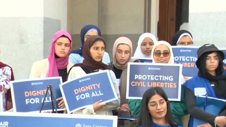 Hundreds attend 12th Annual "Muslim Day at the Capitol"