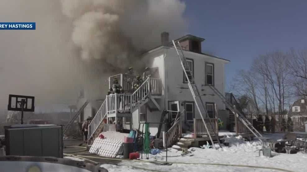 NH fire crews respond to fire in Townsend, Mass.