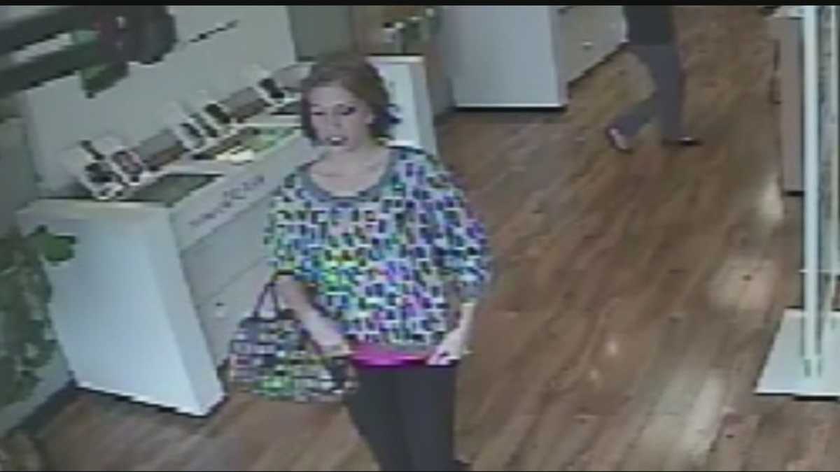 Cameras Capture Cellphone Thefts