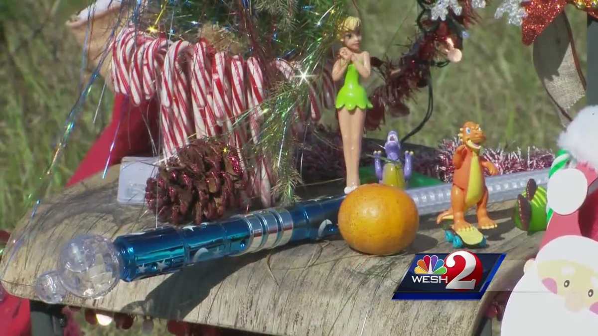 Roadside chair becomes beacon of Christmas spirit