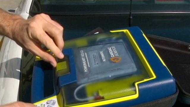 Help put defibrillators in DM police cars