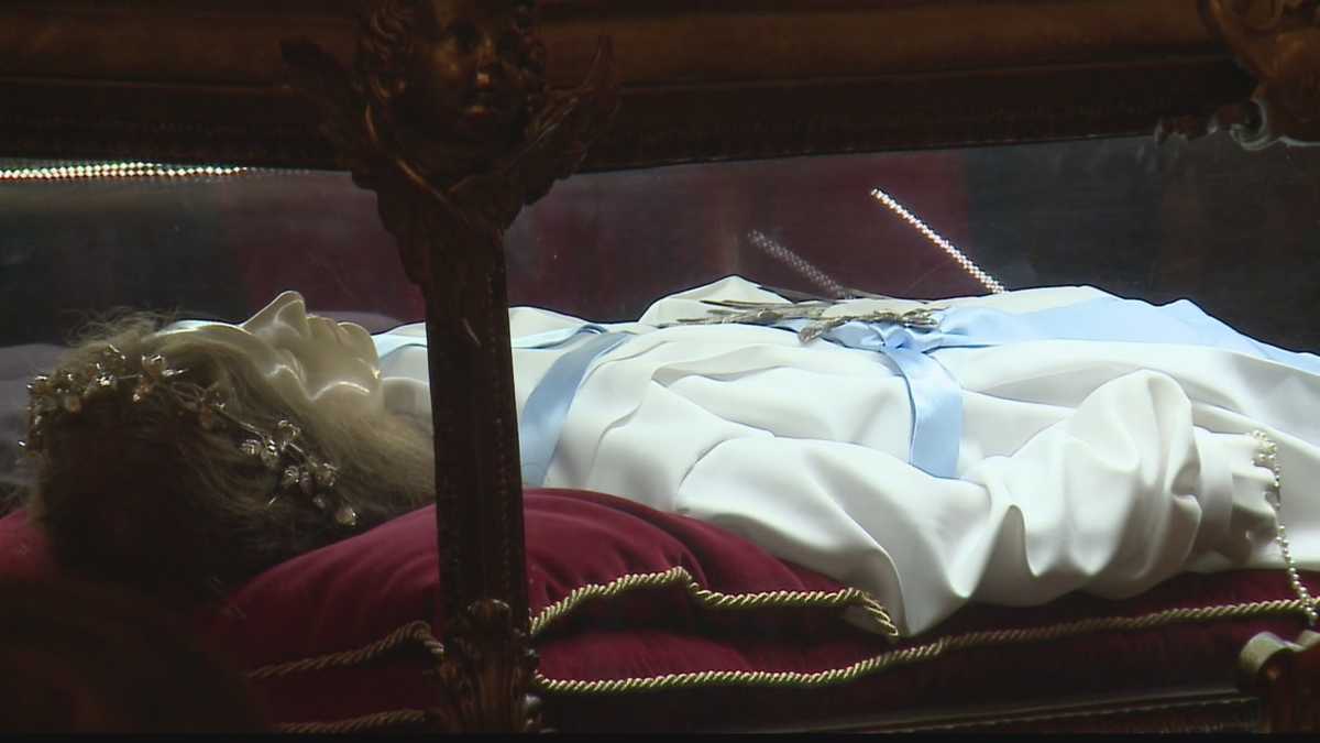 Relics of St. Maria Goretti on view at Elm Grove area church