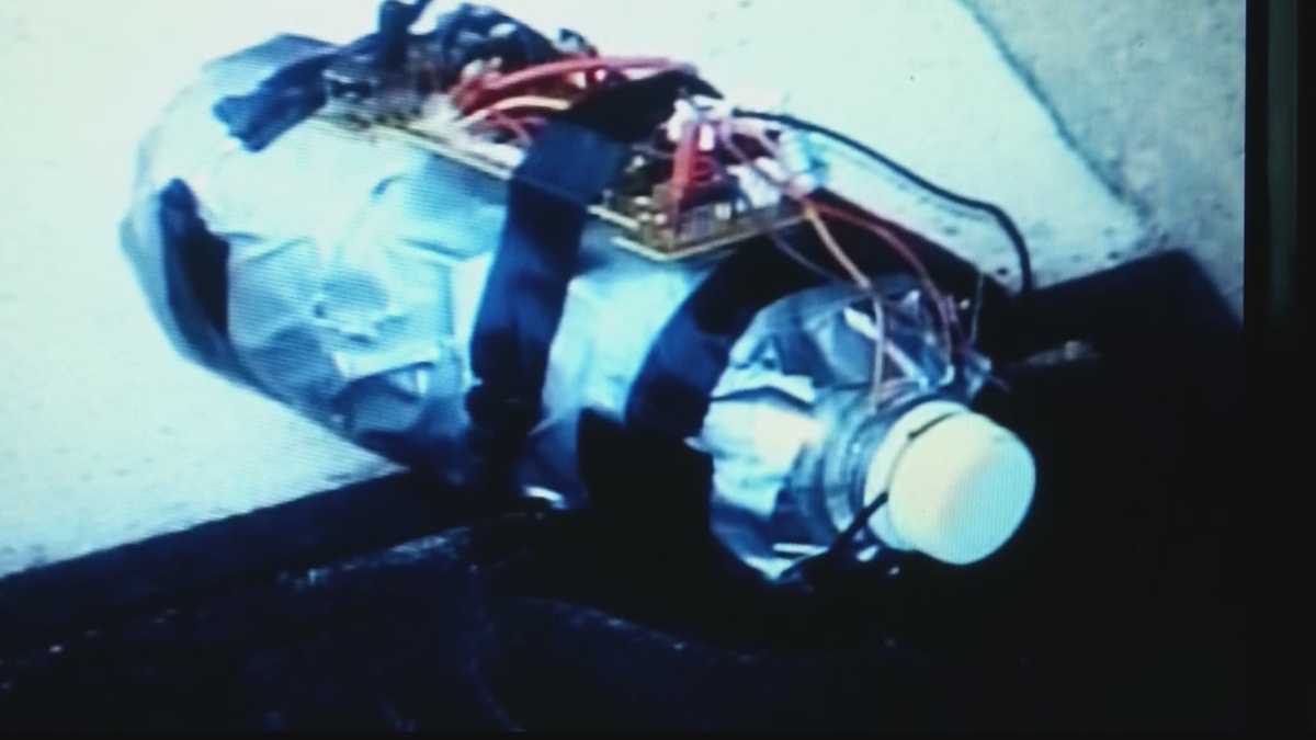 Fake bomb built by kids playing war draws police