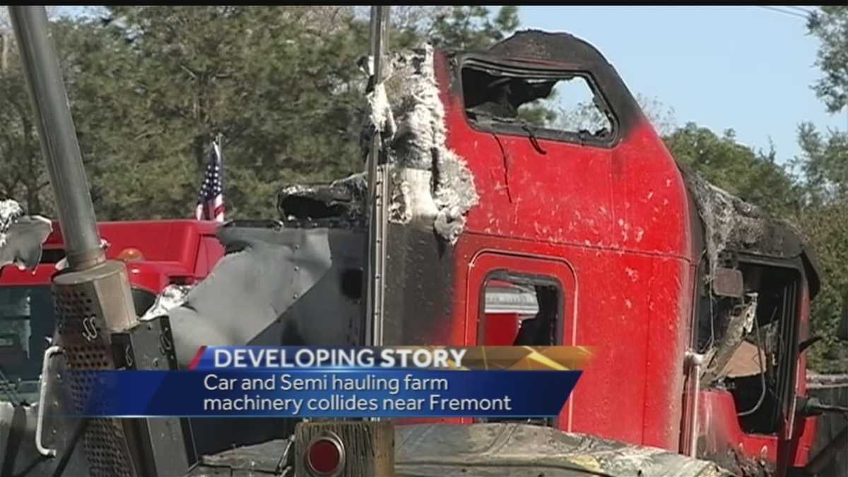 2 killed in fatal crash west of Fremont; Highway 30 closed 2 killed in fatal crash west of Fremont; Highway 30 closed
