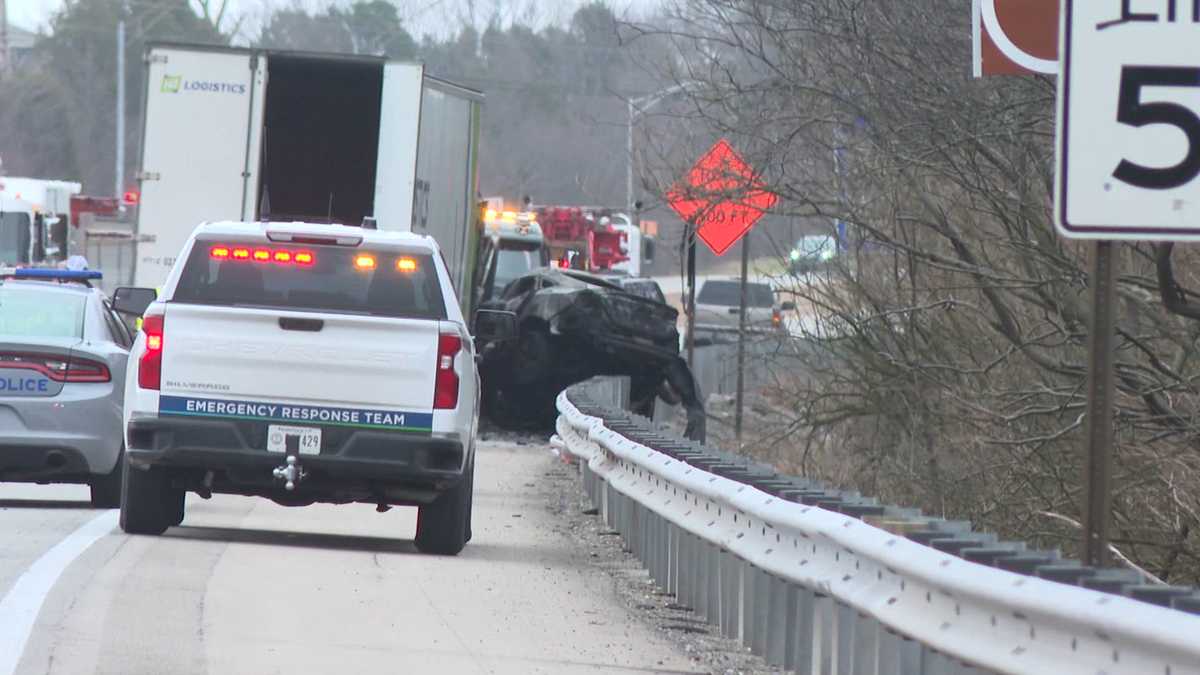 Person of interest in Georgia house fire killed fleeing police - WJCL