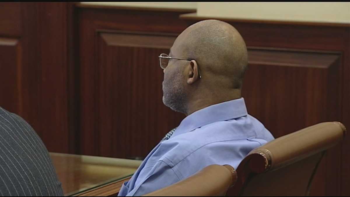 Convicted killer Alfonso Williams on trial for 1998 rape